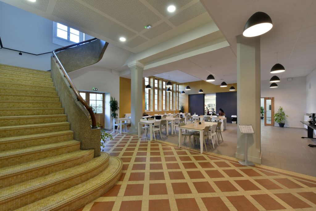 CENTRE LOUIS BEAULIEU A BORDEAUX (33) - TLR Architecture & Associés